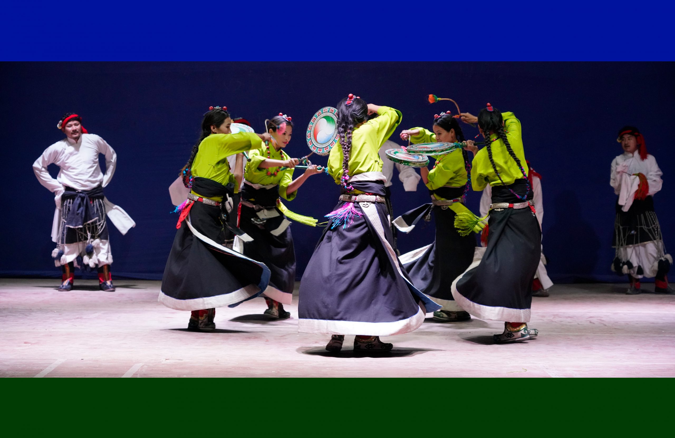 བོད་ཀྱི་ཟློས་གར་དུ་སྒྱུ་རྩལ་སློབ་གཉེར་བ་གསར་འཇུག་གསལ་བསྒྲགས། - Tibetan ...