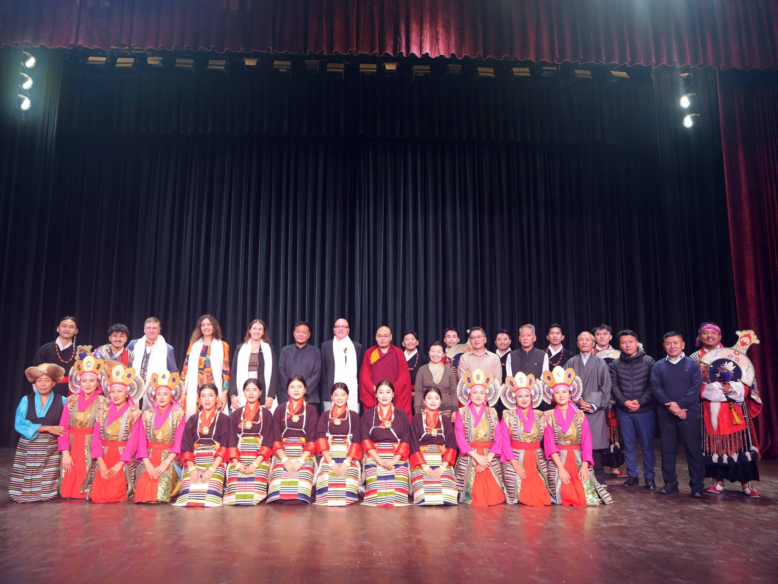 The visit of an Estonian parliamentary delegation. - Tibetan Institute ...